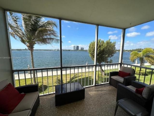 3000 Marcos Dr #P203, Aventura, FL 33160