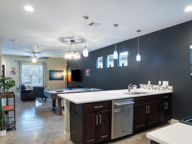 3000 Neal St, Austin, TX 78702 | MLS #2076