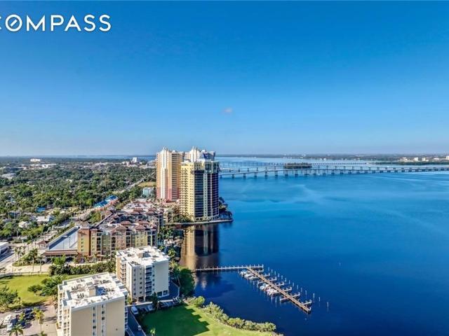 3000 Oasis Grand Blvd 401, Fort Myers, FL