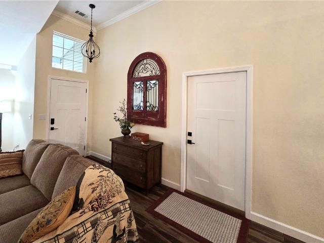 3000 Belmont Avenue