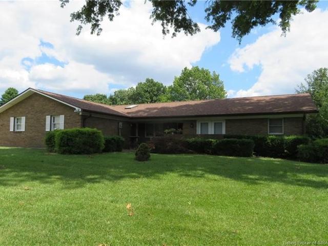 3000 Creek Ridge Dr, New Albany, IN 47150