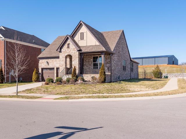 3000 Elliott Dr, Mount Juliet, TN 37122 | MLS #3190 | Compass