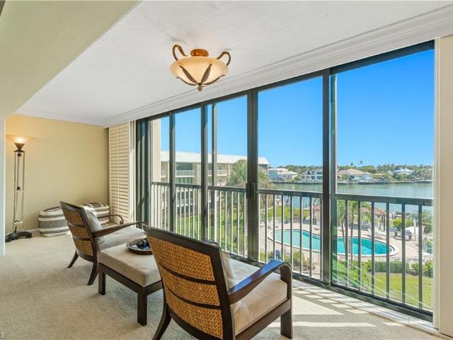 3000 Gulf Shore Blvd N, Unit 410, Naples, FL 34103 | MLS #225070