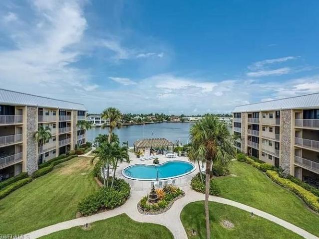3000 Gulf Shore Blvd N #103, Naples, FL 34103