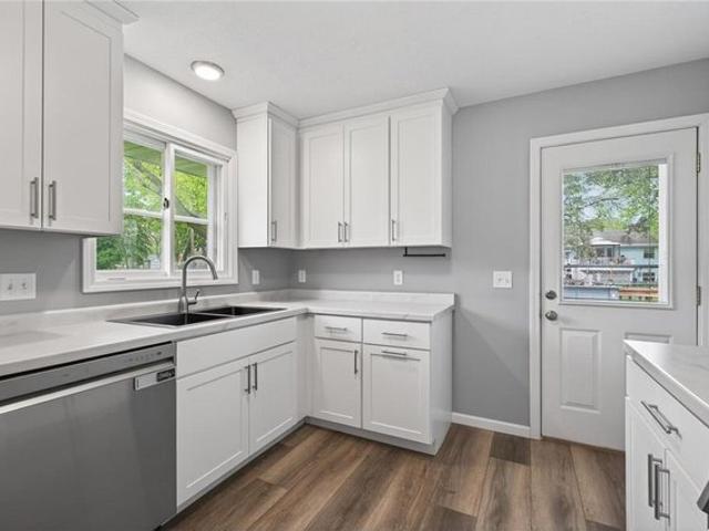 3000 Gettysburg Ave N, New Hope, MN 55427