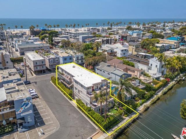 3000 Grand Canal, Venice, CA 90291