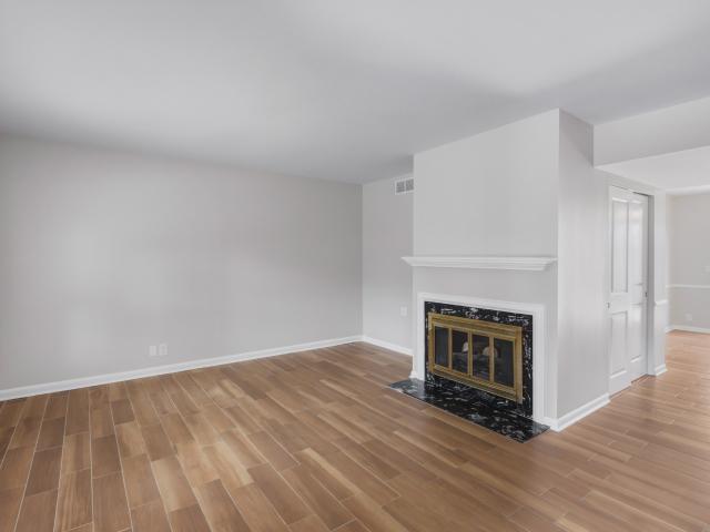 3000 Hillsboro Pike # 20