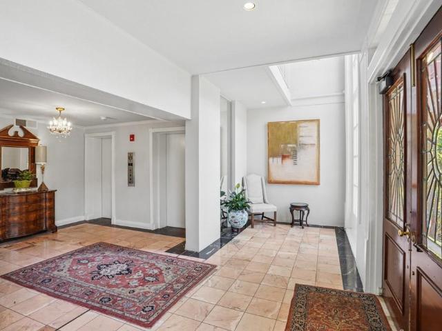 3000 St Charles Avenue # 314
