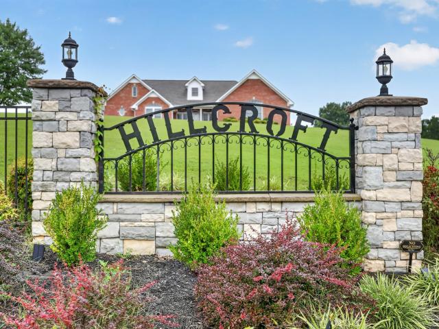 3000 Surrey Ridge Rd
