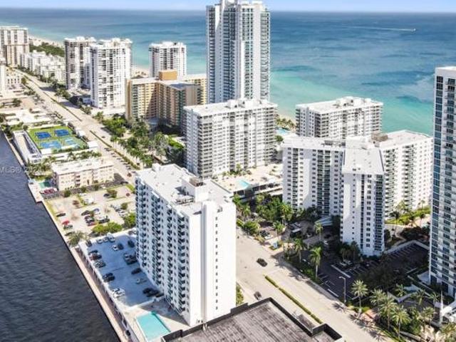 3000 S Ocean Dr #1110, Hollywood, FL 33019