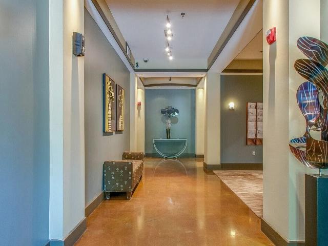 3000 Vanderbilt Pl # 324