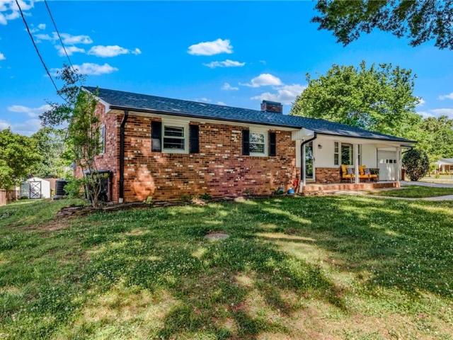 3000 Wonderwood Drive