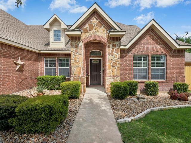 30013 Edgewood Dr