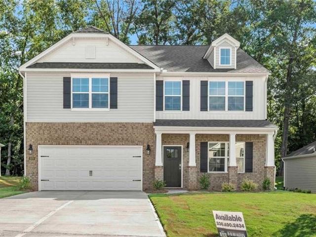 3001 Middlecreek Ln, Greensboro, NC 27405