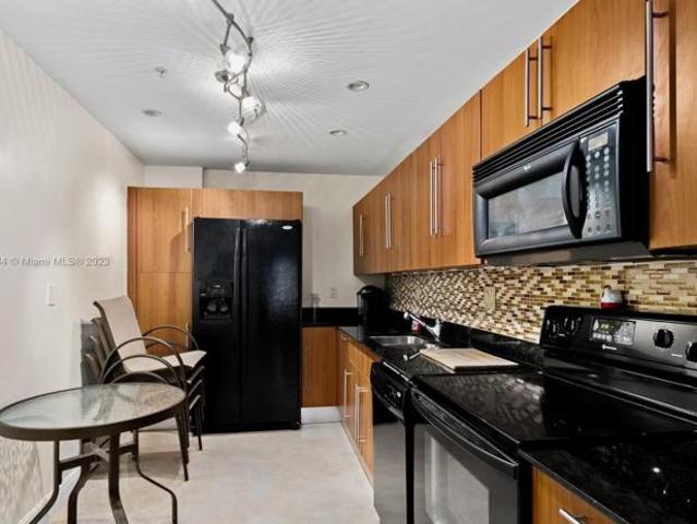 3001 Ocean Dr S #1527, Hollywood, FL 33019