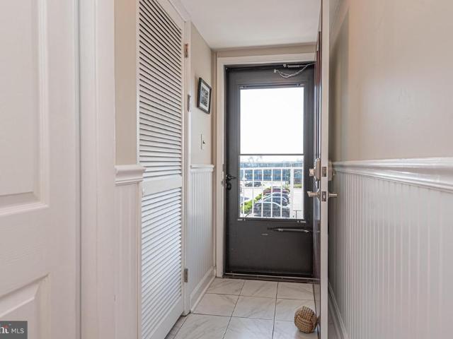 3001 Atlantic Avenue # 203