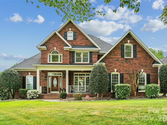 3001 Cardigan Ct, Matthews, NC 28104 | MLS #4367 | Compass