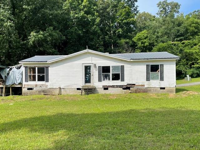 3001 Chase Dr, Rossville, GA 30741