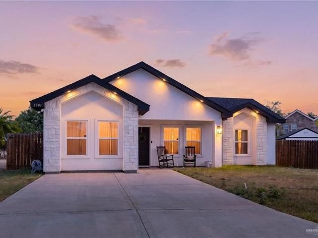 3001 Constellation Dr, Pharr, TX 78577