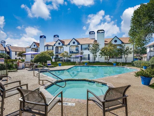 3001 Crystal Springs 2 Bedroom Apartment for Rent at 3001 Crystal Spgs, Bedford, TX 76021