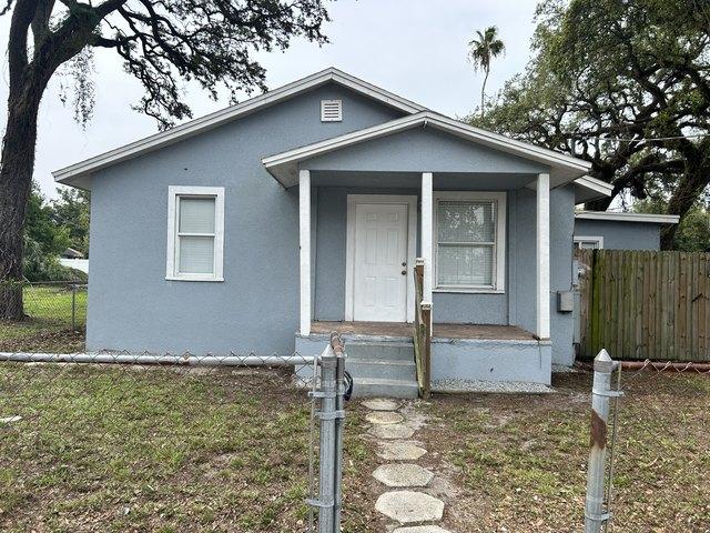 3001 E McBerry St, Tampa, FL 33610