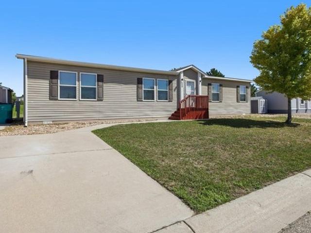 3001 Foxtail Ln, Evans, CO 80620