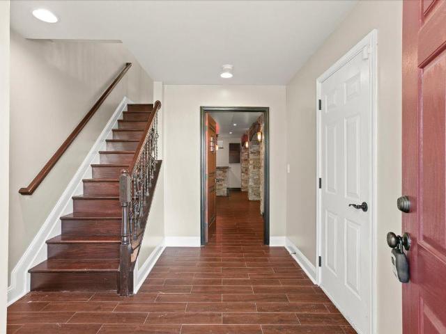 3001 Frankfurt Court