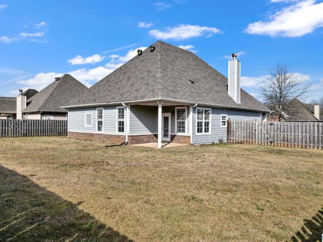 3001 Iris Court