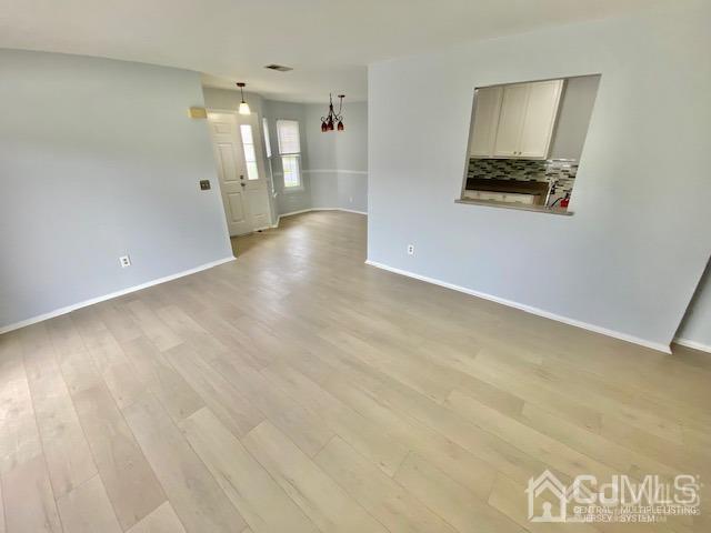 3001 Lighthouse Lane