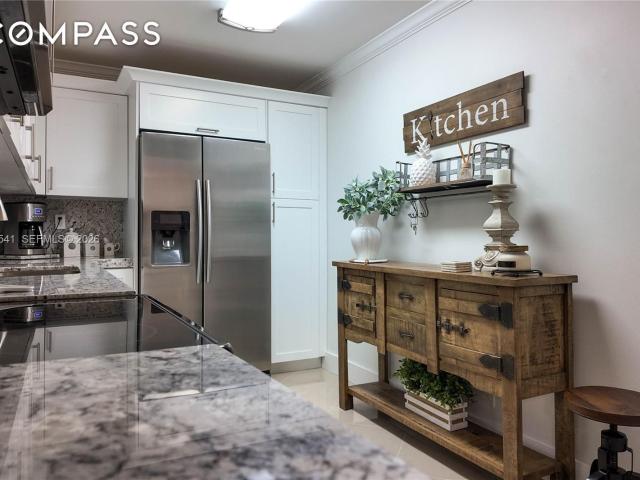 3001 S Ocean Dr 319, Hollywood, FL