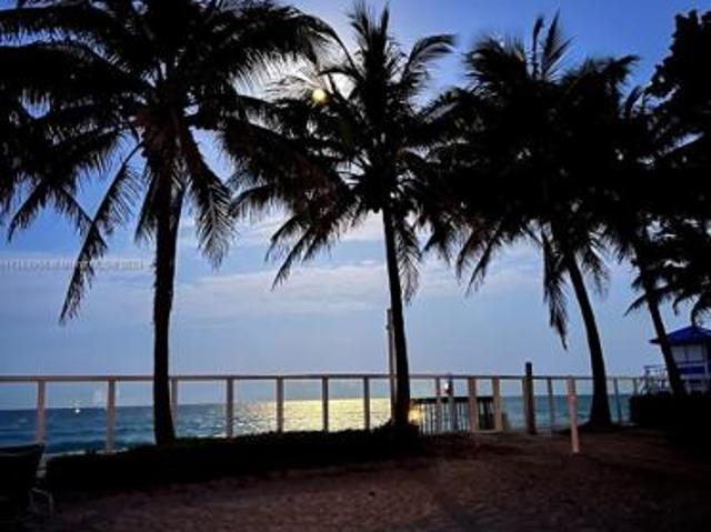 3001 S Ocean Dr #335, Hollywood, FL 33019