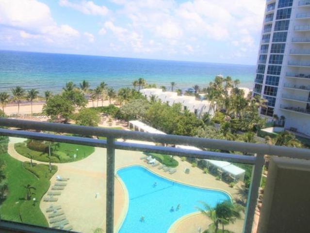 3001 S Ocean Dr #821, Hollywood, FL 33019