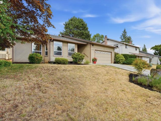 3001 se blairmont dr