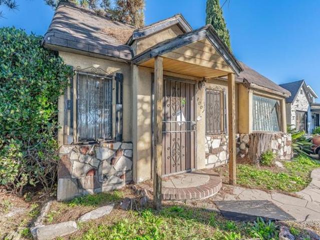 3001 W 75th St, Los Angeles, CA 90043