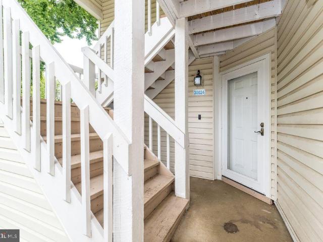 30024 Beacon Hill Drive