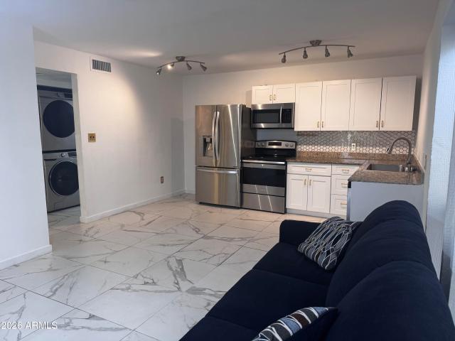3002 N 70TH Street # 117