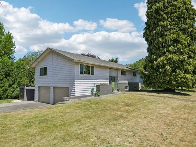 3002 NE 44th St, Vancouver, WA 98663