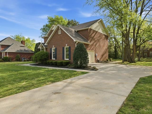 3002 Bowers Ln