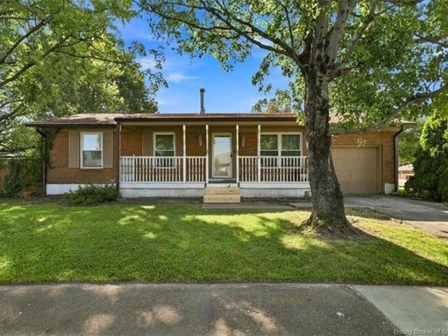 3002 Brian Dr, Jeffersonville, IN 47130
