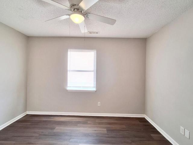 3002 Caldwell Ct, Unit 8, Greenville, NC 27834 | MLS #100556