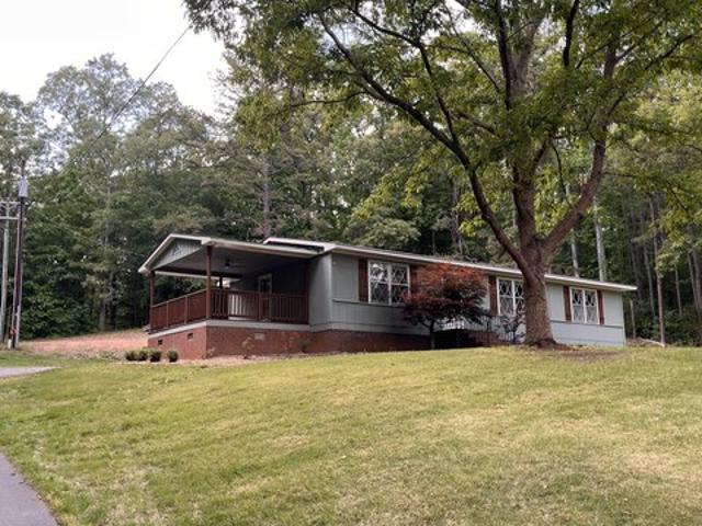 3002 George Lewis Ln, Stanley, NC 28164