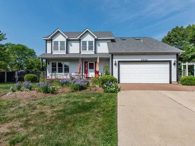 3002 Highland Ct, Winthrop Harbor, IL 60096