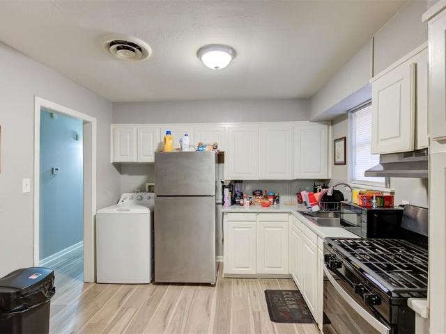 3002 Hoyte Drive