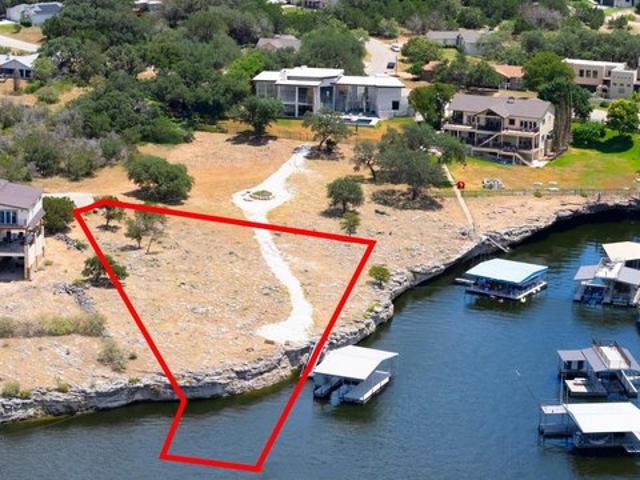 3002 Point Cv, Lago Vista, TX 78645