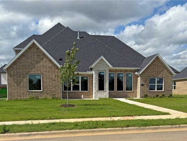 3002 SW Setting Sun Dr, Bentonville, AR 72713