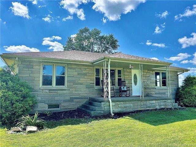 3002 S Hanover Saluda Rd, Hanover, IN 47243