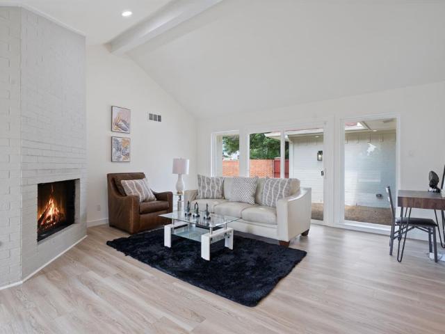 3002 University Drive