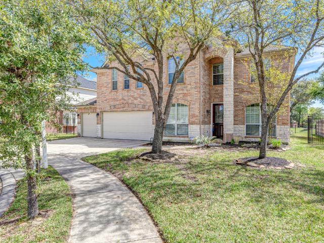3002 Vincent Crossing Drive