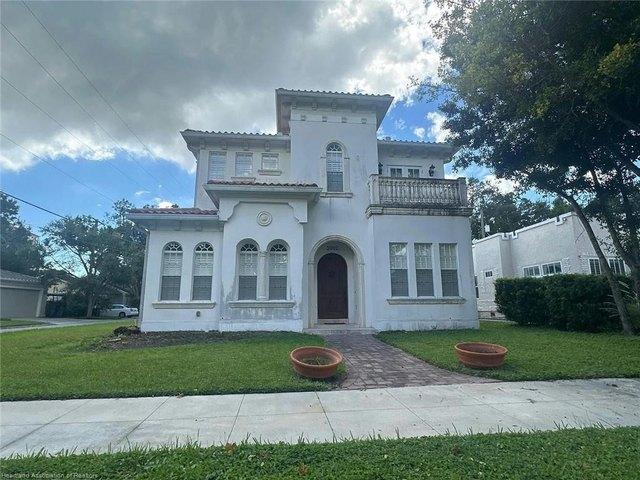 3002 W Bay Vista Ave, Tampa, FL 33611