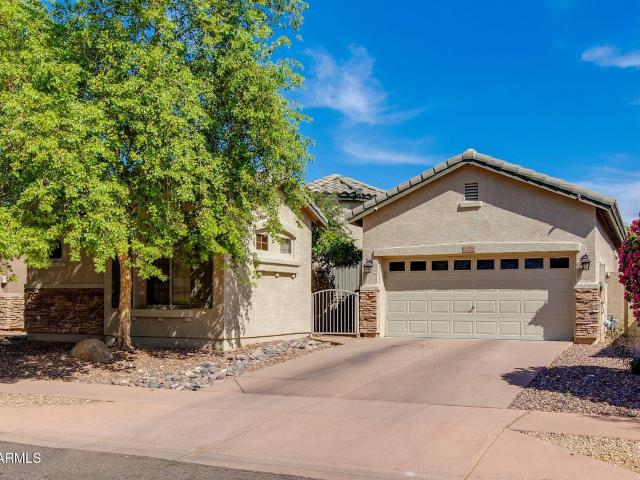 3002 W Sentinel Rock Rd, Phoenix, AZ 85086 | MLS #7009 | Compass